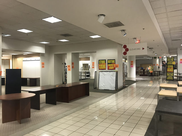 Go inside the downtown Boston Store on its final day in business ...