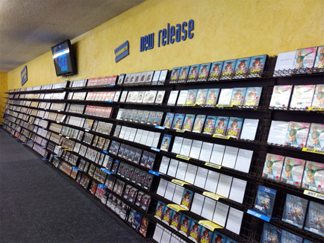 We visited the last Blockbuster video store in America | Milwaukee Record