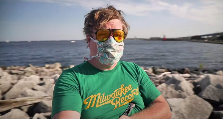 Relive summer with Wes Tank and Jump Rope Squad’s “Jump Around” video ...