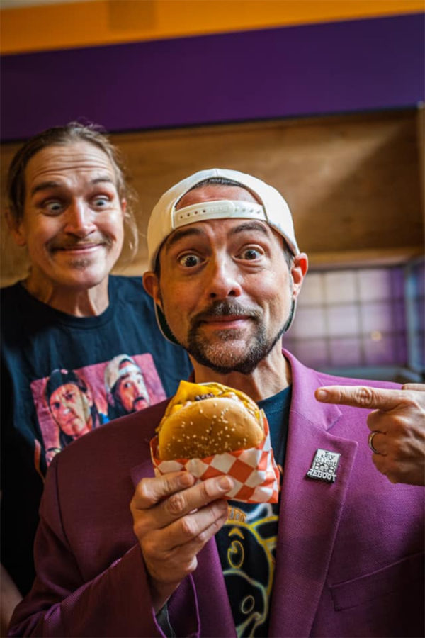 Kevin Smith’s Mooby’s pop-up restaurant is coming to Milwaukee in June ...