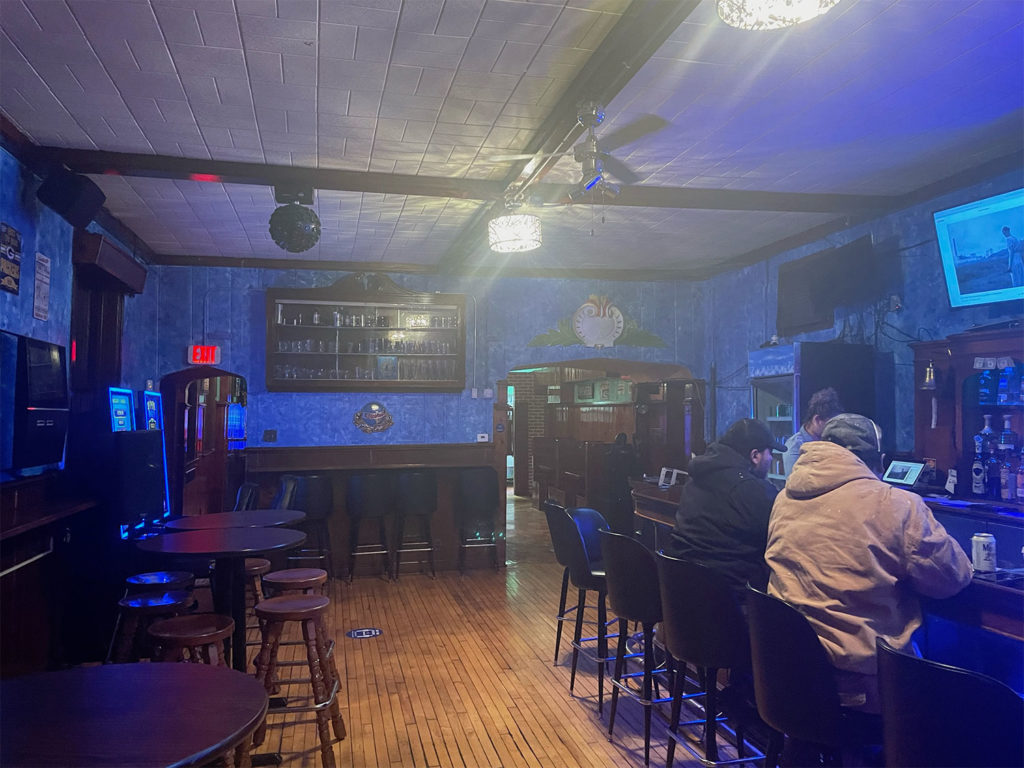 The Patio Pub & Grill brings great food, corner bar atmosphere to ...
