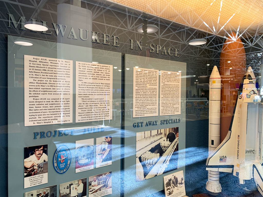 Mandatory Milwaukee: The “Recombobulation Area” signs at Milwaukee ...