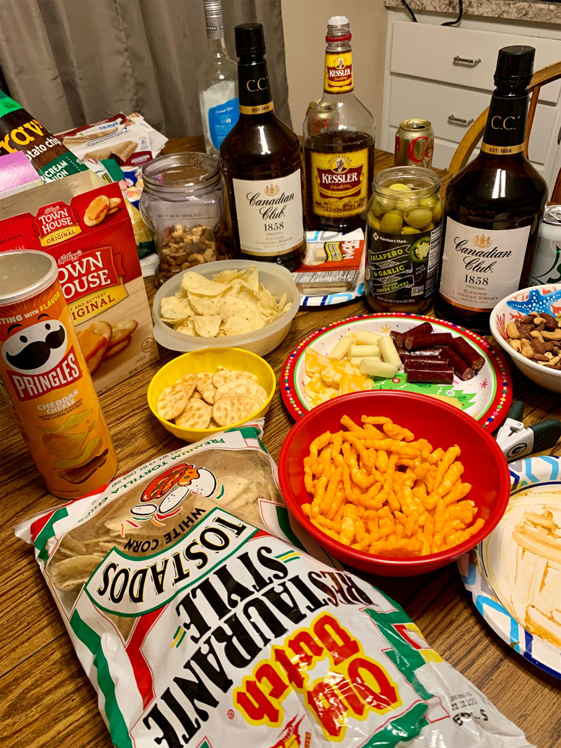 Anatomy of a Wisconsin Snack Table | Milwaukee Record
