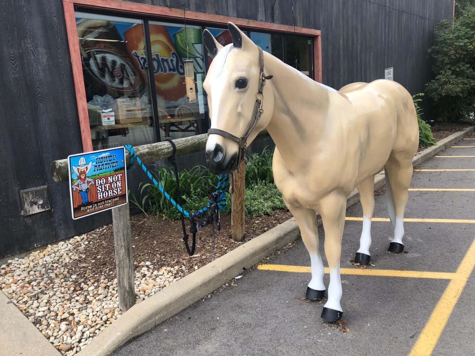 Concord General Store is “not your typical gas station” | Milwaukee Record