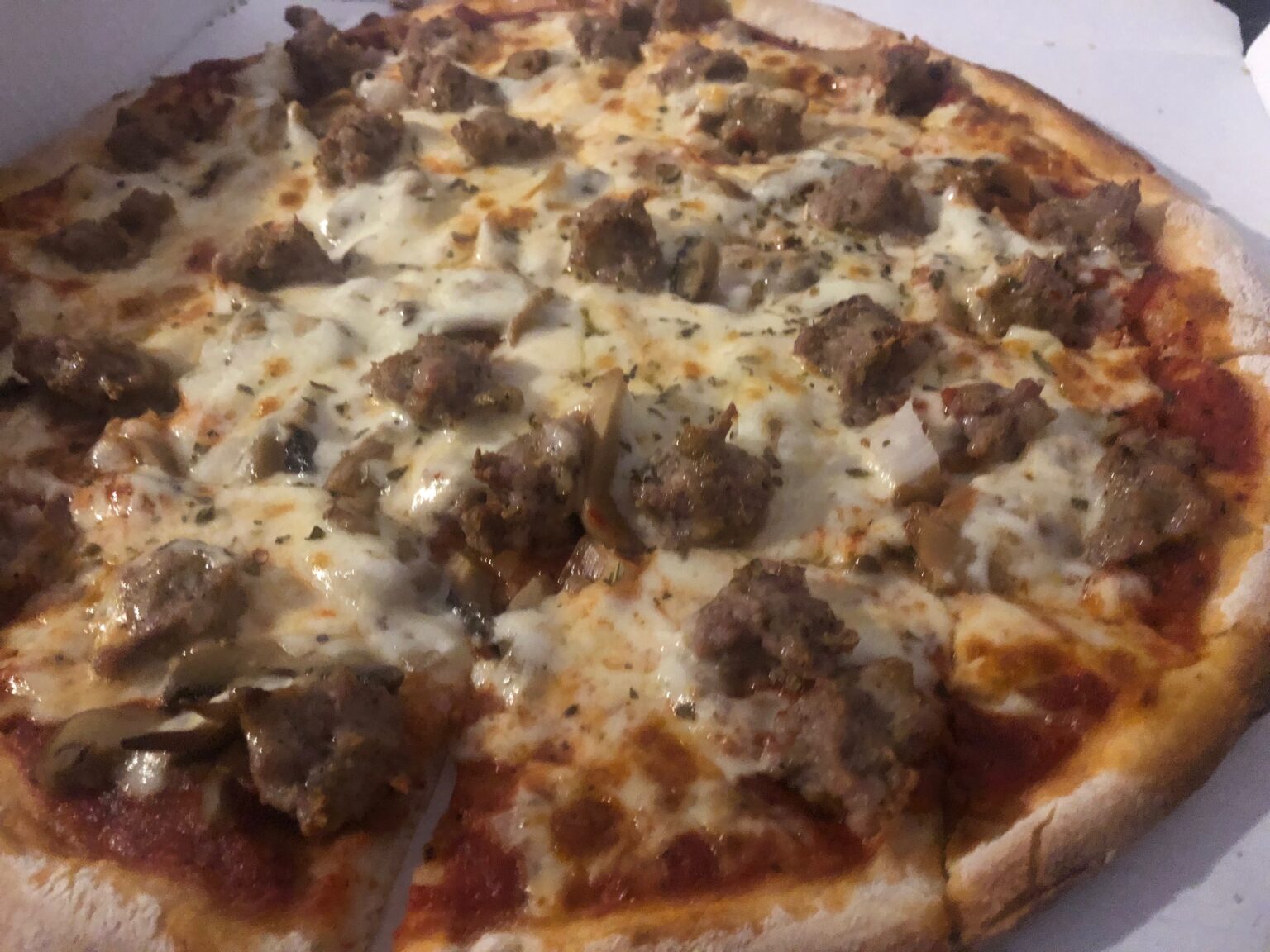 Mandatory Milwaukee: Pietro’s Pizza has been “Bay View’s finest” for 50 ...
