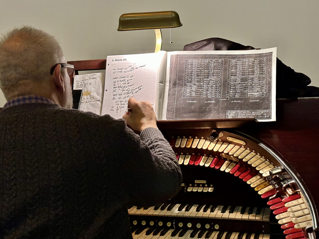 Take a peek at Oriental Theatre’s newly restored 1925 Wurlitzer pipe ...