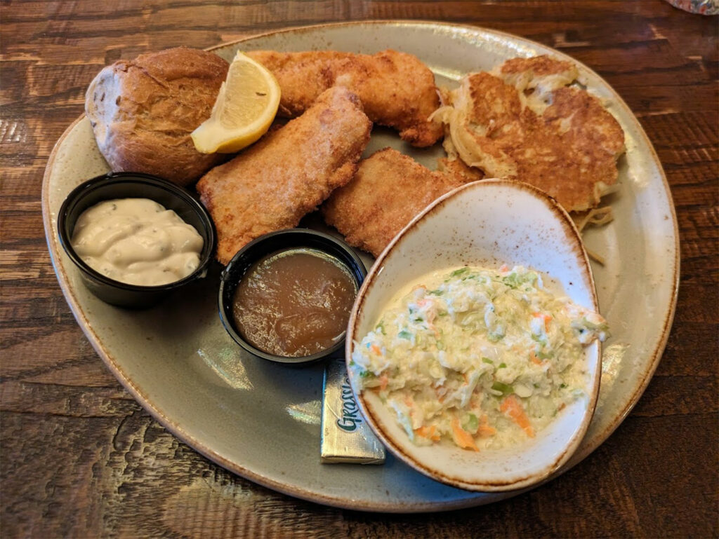 Richfield’s Sawmill Inn fish fry is an all-around winner | Milwaukee Record