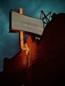 Wiggle Room to open Saturday | Milwaukee Record
