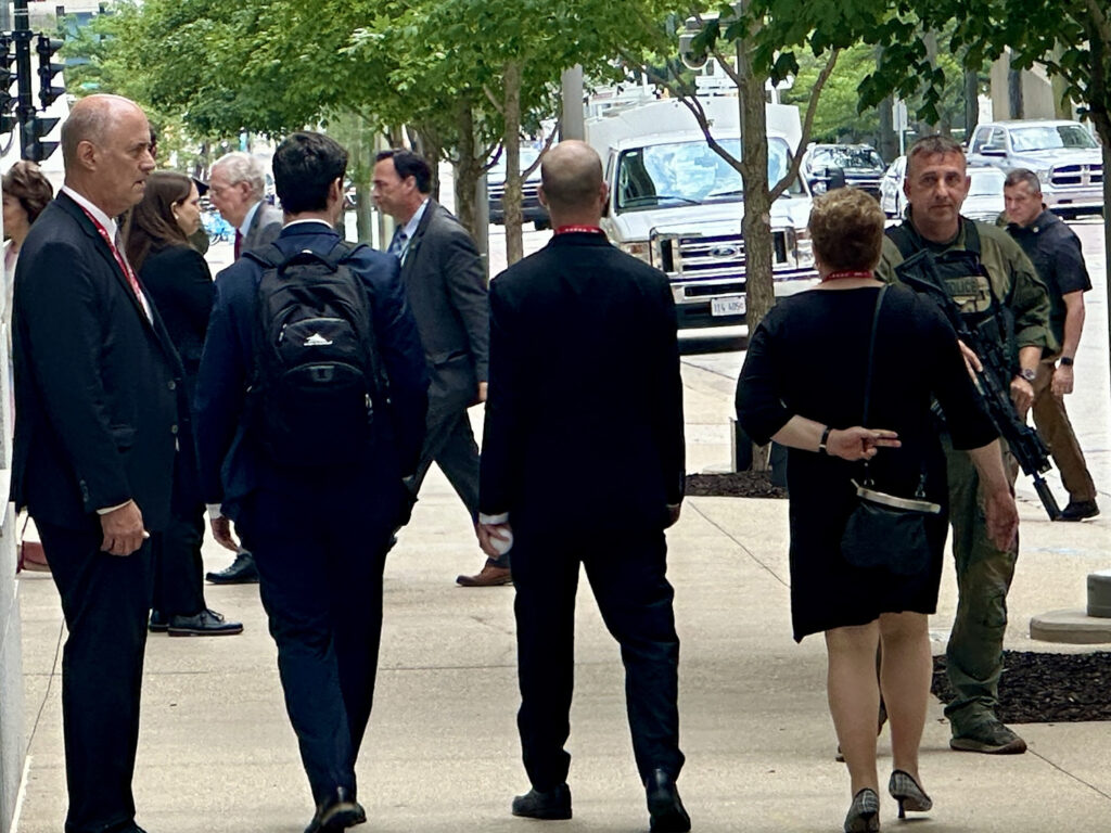 Scenes from the RNC security perimeter: Day 2 | Milwaukee Record