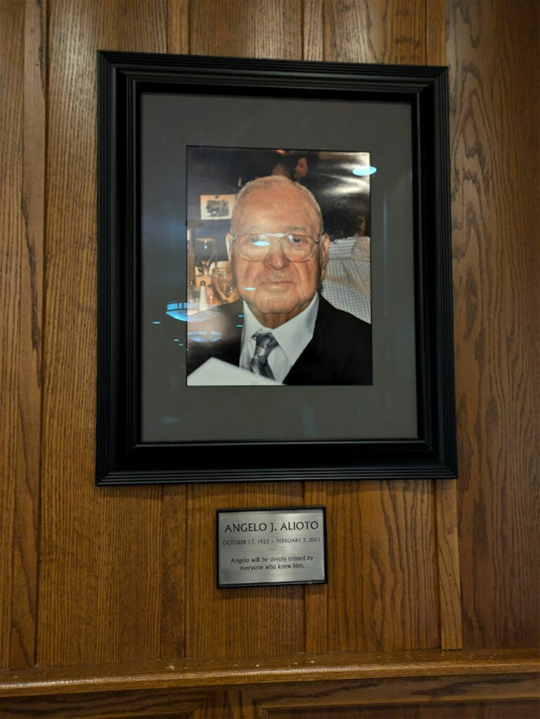 Alioto’s is a fish fry staple that holds up after all these years ...
