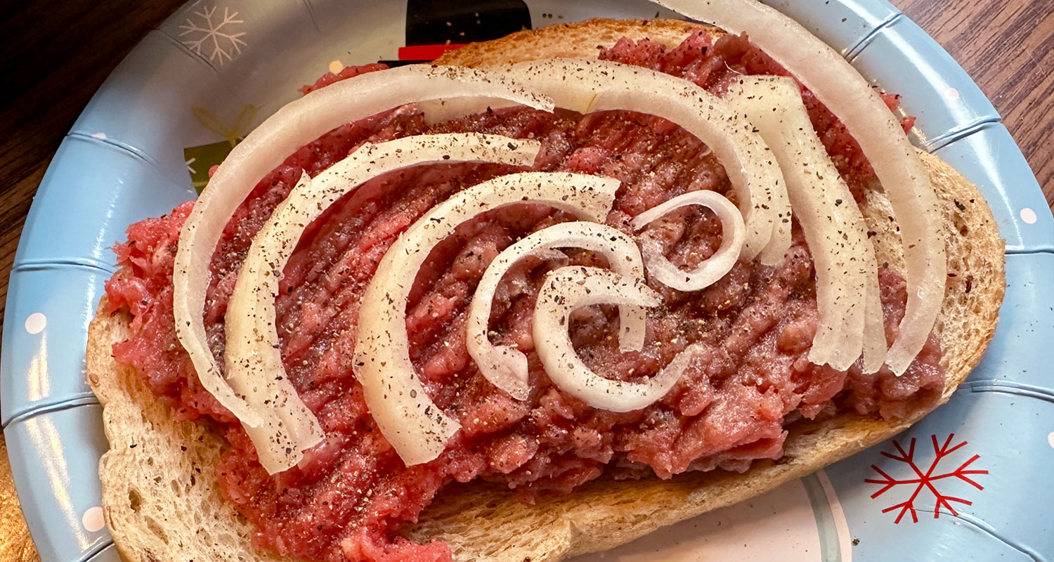 Mandatory Wisconsin: Cannibal sandwiches—a.k.a. raw beef sandwiches ...