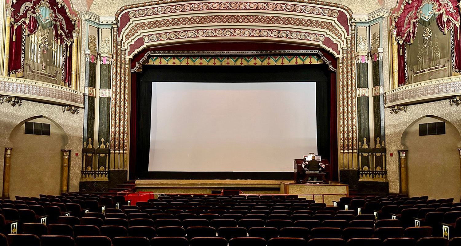 Oriental Theater Seating Chicago Theatre Oriental Theatre Arie Crown