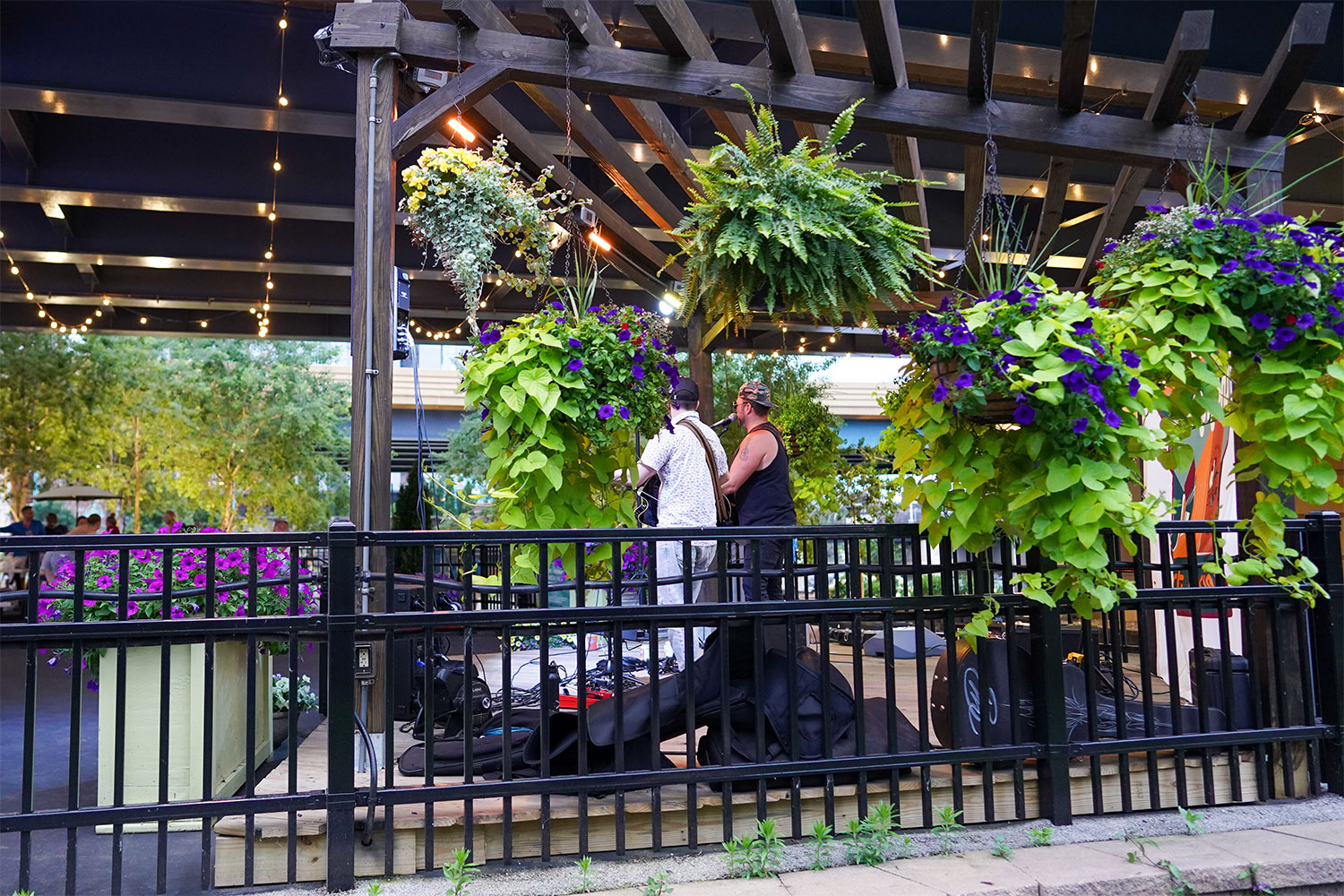 Milwaukee Public Market announces inaugural Festival of Flowers ...