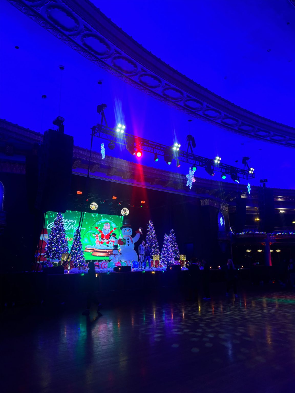 Holly, jolly, and haunted? I attended the first night of The Rave’s ...