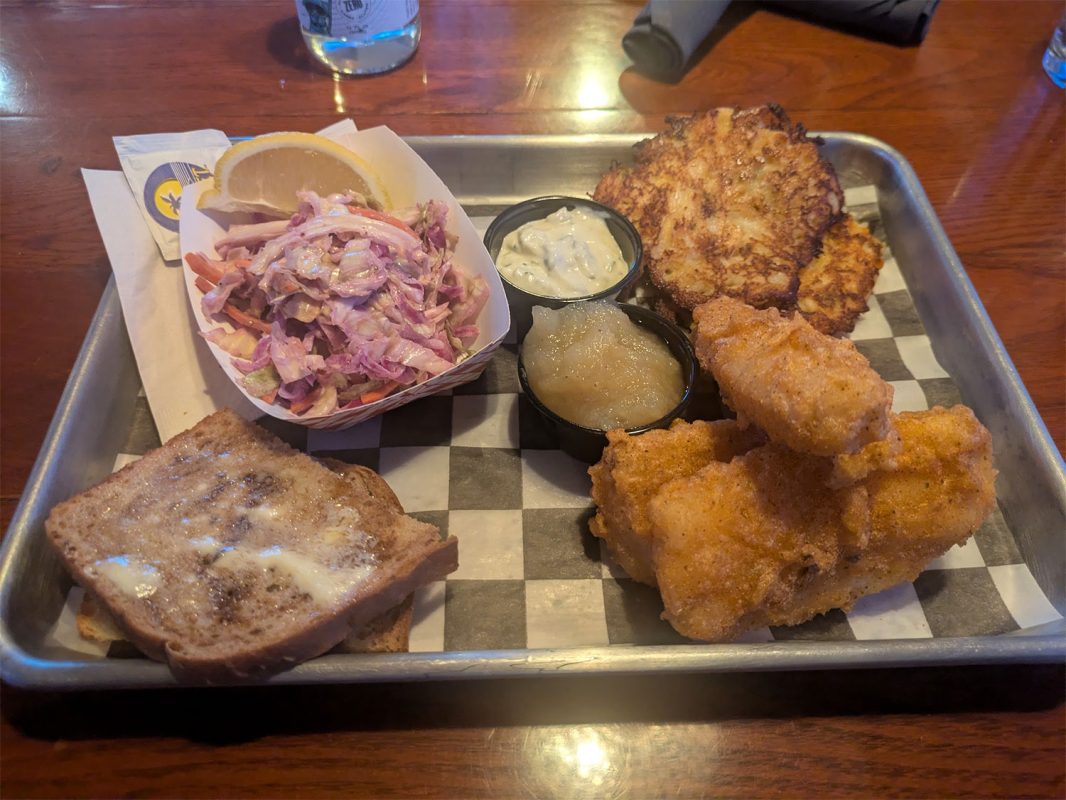 OG Pub & Grille brings corner-tavern fish fry to East Side | Milwaukee ...