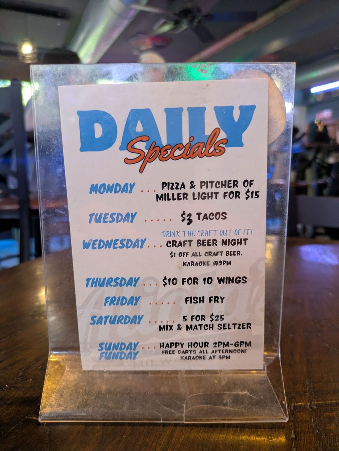 Aliota’s Pub & Grill makes a strong case for strip mall fish frys ...