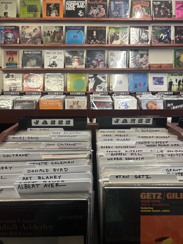 Cosmic Sounds to bring music, pinball, more to West Allis storefront ...